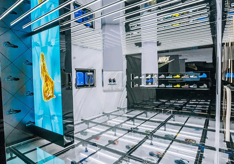 What is a Pop-Up Shop? (+8 Creative Examples)